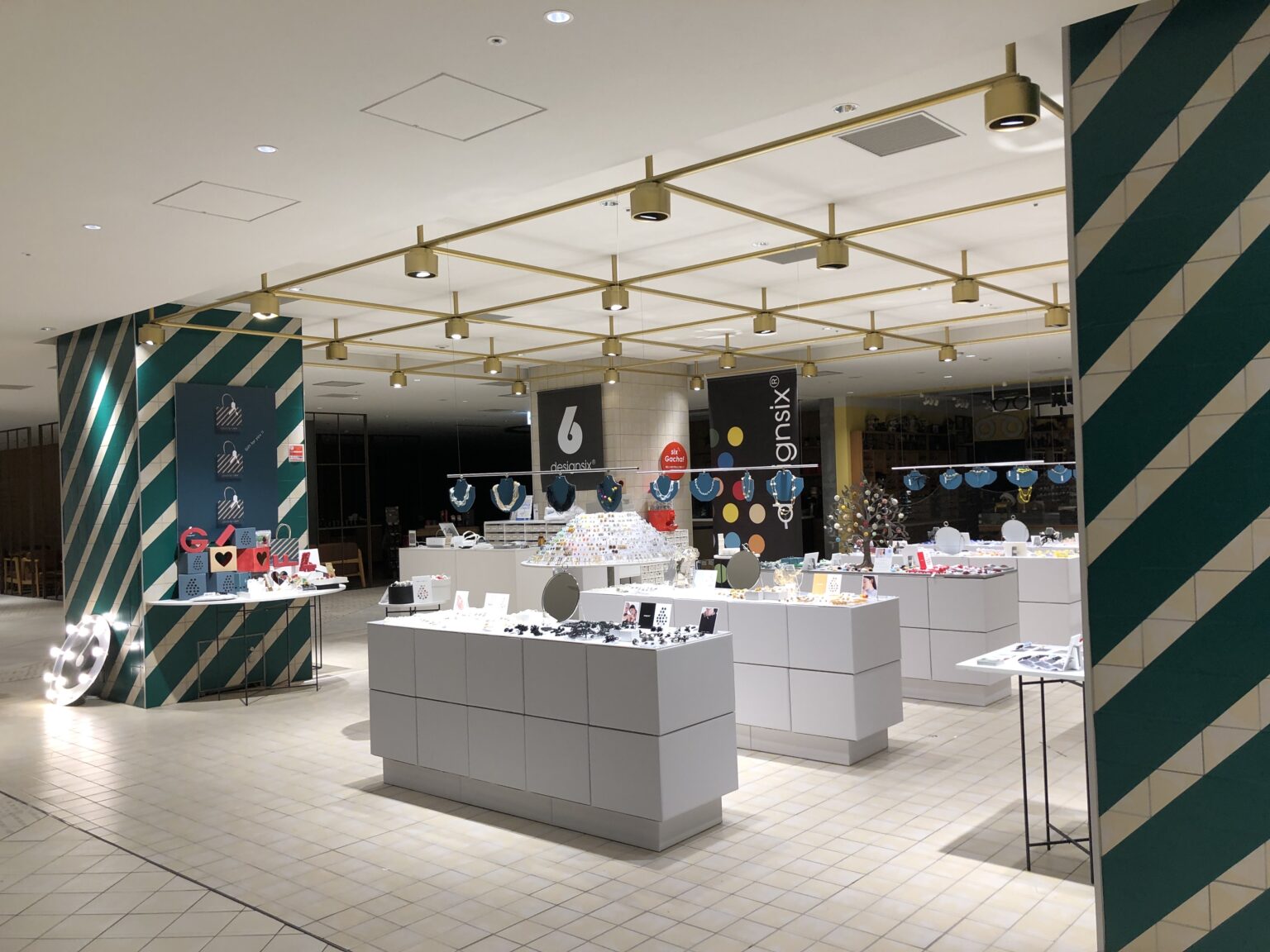 designsix official BLOG